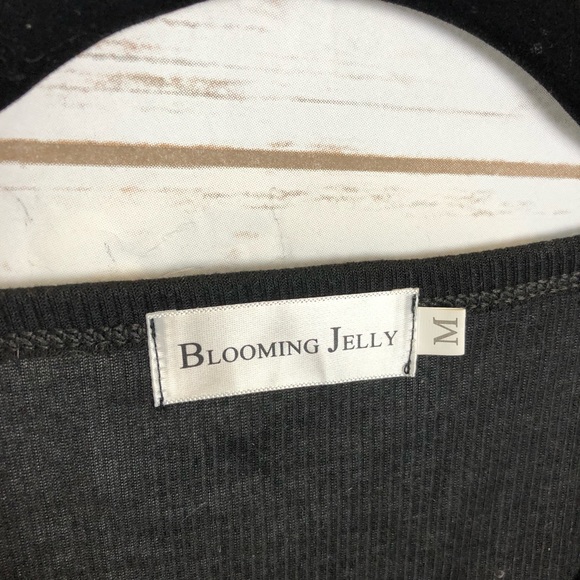 Blooming Jelly | Tops | Blooming Jelly Top | Poshmark